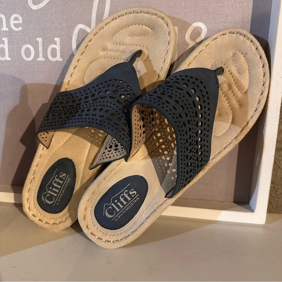 White Mountain | Shoes | Nwot Cliffs By White Mountain Navy Blue ...
